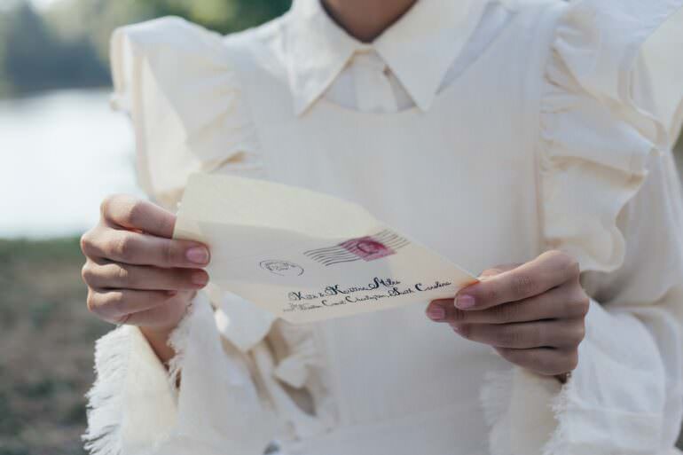 How To Calculate Postage For Wedding Invitations Plus Cost Saving
